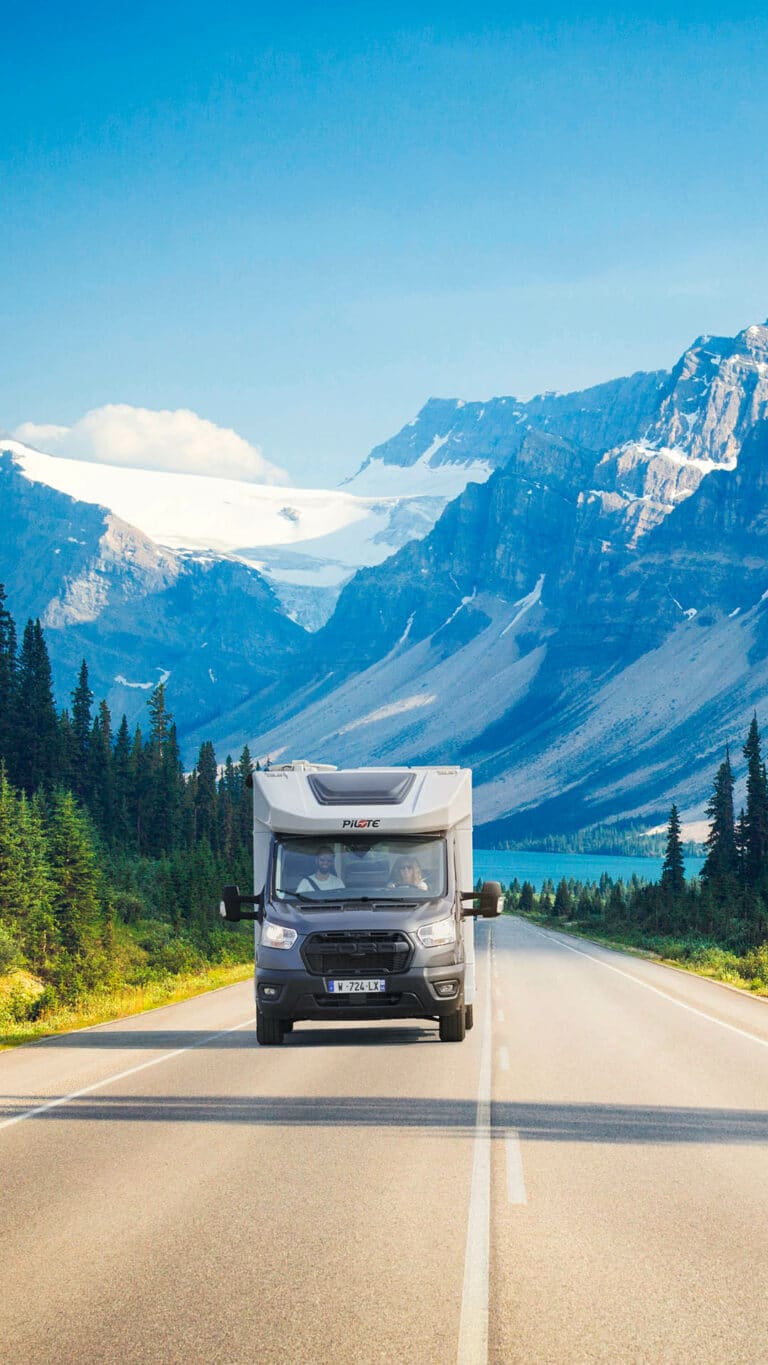 Modèles et prix des camping-cars neufs Pilote 2 places couchages